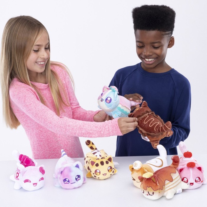 Köp Aphmau Mystery MeeMeow Plush S5 15 cm på babyland.se