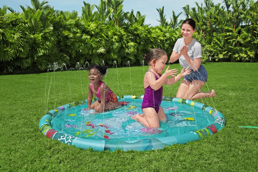Köp Bestway Underwater Splash Pad Fontänpool 165 cm på babyland.se